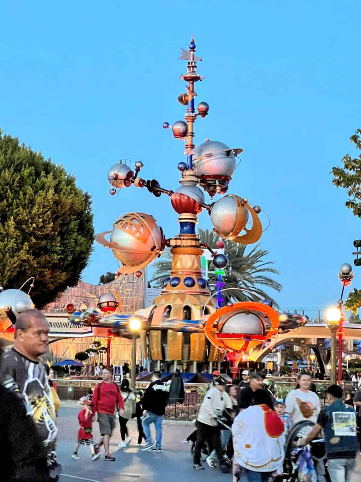 25 Best Disneyland Rides Ranked! - My California Travels