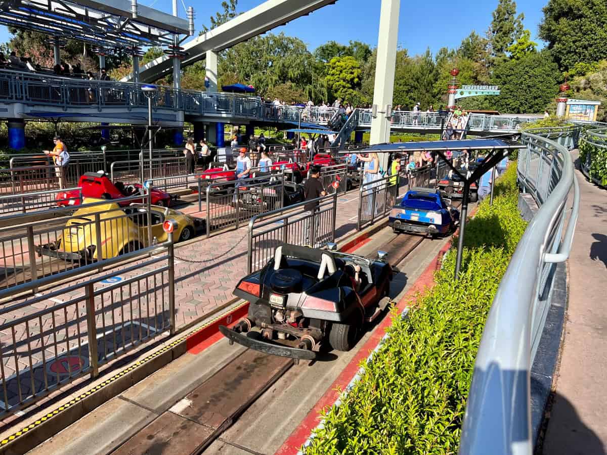 25 Best Disneyland Rides Ranked! - My California Travels