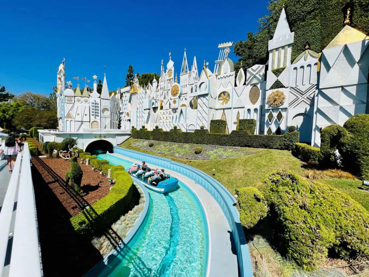 25 Best Disneyland Rides Ranked! - My California Travels